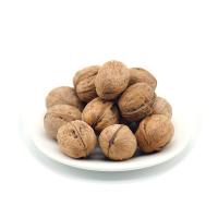 China Walnut Halves and Pieces Grown Walnuts Naturally Gluten Free No Preservatives Non-GMO Paper shell walnut 185 for sale
