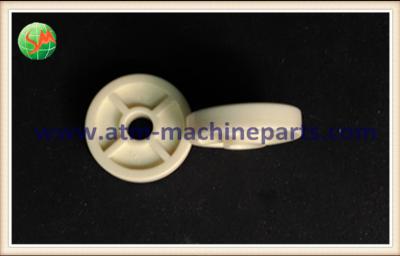 China Sankyo Card Reader Plastic Roller In White Colour For NCR 58xx 66xx Model for sale