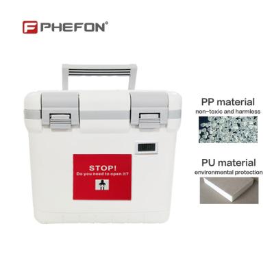 China Keeping Insulin Cold While Traveling Mini Refrigerator For Insulin for sale