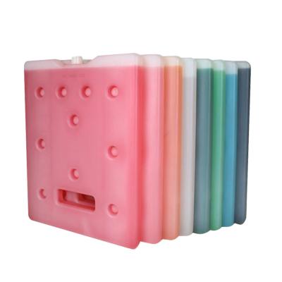 China BPA Free Lightweight Leakproof Gel Ice Pack Reusable Ice Brick for Cooling Therapy for sale