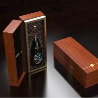 China Luxury Handmade MDF Wooden Wine Box with Custom Gold Stamping Logo - Premium Wine Gift Packaging for sale