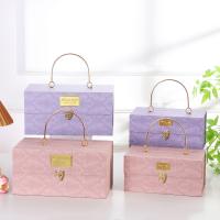 China Vintage Porcelain Printed Wedding Favor Gift Box Flip Top Candy Box Silk Scarf Packaging Wholesale for sale