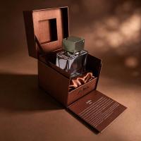 China Custom Satin Lined Luxury Perfume Gift Box With Logo for sale