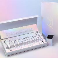 China Custom Holographic 12 Pcs Makeup Brush Set Iridescent Cosmetic Brush Gift Box Wholesale for sale