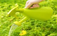 China 2 Gallon One Nozzle Watering Can Sprayer for Lawn Patio Garden Plant Irrigation for sale