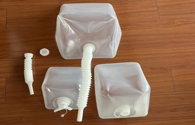 China Collapsible Foldable Military Jerry Can Plastic Expandable Drinking Bag for sale