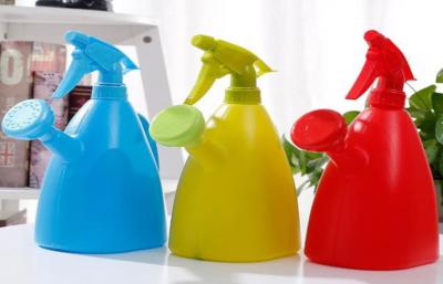 China Plastic Ball Shape Air Pressure Sprayer 21cm Powder Spray Bottle for Garden Watering for sale