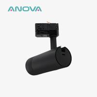 China 960lm-840lm Narrow Beam Spotlight Zoom Track Light Adjust Beam Angle for sale