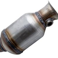 China Catalytic Converters Fits 2002 2003 Jeep Liberty 3.7L V6 EPA Compliant for sale