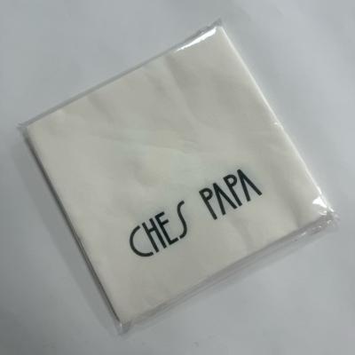 China 33×33cm Linen Feel Paper Napkins 3Ply 1/4 Fold Air Laid Napkins OEM ODM for sale