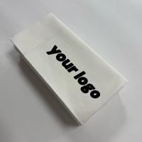 China 42*42 Airlaid Paper Napkins Disposable Linen Napkins For Dining And Celebrations for sale