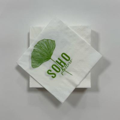 China 1/4 Fold Embossed Paper Napkins 18gsm High Quality Disposable Dinner Napkins for sale