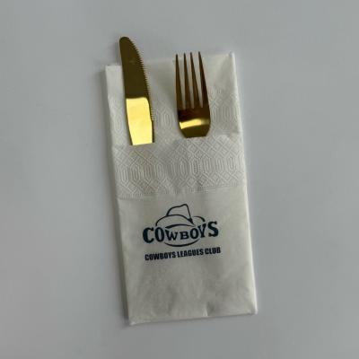China Prefold 42*42cm 3 Ply Dinner Napkins White With Pocket For Silverware for sale