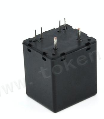 China Closed Loop Hall Effect Current Sensor 5A to 30A Pulsed DC AC Measurement 3.3V for sale