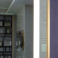 China Christmas Luxury Square Frame Decorative Wall Mounted Mirror with Lighting for sale