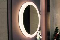 China Smart Touch Screen LED Mirror Bathroom Luxury IP44 Suitable Defogger and Time Display for sale