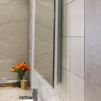 China High Output 2835 SMD LED Light Smart Touch Sensor Dimming LED Vanity Bathroom Mirror for sale
