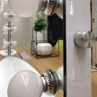 China White Finishing Dimmable Backlit Mirror With LED Light Bulbs For Beauty Statio for sale