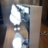China G60 24pcs Bulbs Light Up Makeup Mirror High Definition For Wall Mounting for sale
