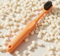 China Sungallon Thermoplastic Elastomer TPE Overmolding Granules Raw Material for Toothbrush Pellets Injection Molding for sale