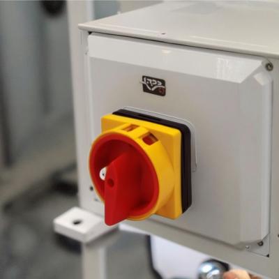 China LW30 Series 32A Rotary Cam Switch Isolator 3P with Doorlock Safety Easy On-Off Handle Operation Installation Type for sale
