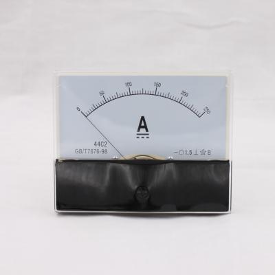 China 100*80mm Analog Panel DC Ammeter 0-250A Three Phase Measures DC Current for Battery Charging 44C2 Analog Panel Ammeter DC 250A for sale