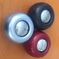 China Original Wrist Trainer Essential Spinner Classic Silver ZINC ALLOY Gyro Ball Forearm Exercise Portable Arm Workout Strength for sale
