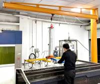 China Compact Split-Assembly Pneumatic Vacuum Suction Cup Lifter with 500kg Capacity and Dual Power Options for Laser Cutting Machines for sale