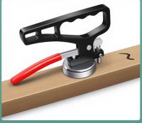 China High-Strength Permanent Magnetic Chuck with 60kg Pull Force and Ergonomic Handle for Efficient Laser Cutting Material Handling for sale