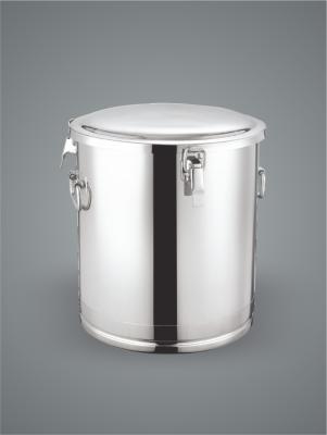 China Stainless Steel Milk Bucket 15L to 68L Capacity for Dairy Farm Use - CD Series for sale