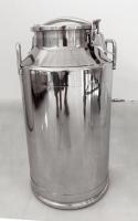 China Stainless Steel Dairy Milking Machine Bucket 15L to 68L Capacity Customizable CD Series for Cow Farming for sale