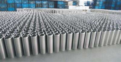 China Stainless Steel Portable Cow Feeding Teat Cups Milk Machine 4L Capacity 110V for sale