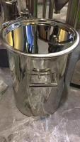 China 300L Stainless Steel Storage Vat with Mirror Polish Interior - SS304 Material, Custom Sizes Available for sale