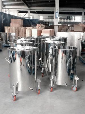 China 316L Stainless Steel Food Storage Tank with Wheels - GMP Compliant Dairy & Honey Barrel 6 Month Warranty for sale