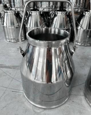 China Food Grade Stainless Steel Milking Machine Bucket System 20-98L Capacity with 6KG Weight and Thermos Insulation for sale