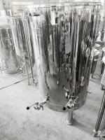 China 1000L Fermentation Tank with PLC Control System | 220-415V Voltage | 15-108Kw Power Range for Brewing Applications for sale
