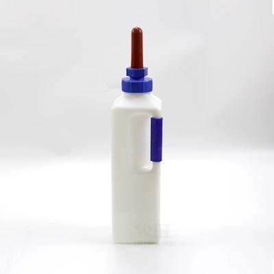 China 3L Livestock Milk Bottle with Rubber Nipple for Calf and Lamb Feeding - White PP Material for sale