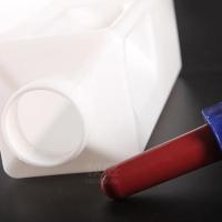 China 3L Livestock Milk Bottle with Rubber Nipple for Calf and Lamb Feeding - White PP Material for sale