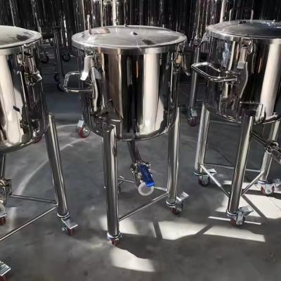 China Custom Made SUS304 316L Water Storage Tank with Wheels 1.5-2.0mm ISO Certified for sale