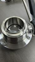 China Sanitary Clamp Butterfly Valve 304 316L Stainless Steel Mirror Polished Ra 0.8μm TC Connections for sale