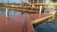 China Aluminum Floating Pontoon Docks Marine Floating Dock Customized Size for sale