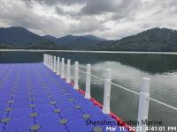 China HDPE Floating Pontoon Cubes for Modular Docks with UV Stabilized and Corrosion Resistant Tool-free Assembly for sale