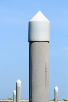 China Marine Floating Dock Pile Cap / Marina Dock Pile Cap Kaishin Band for sale