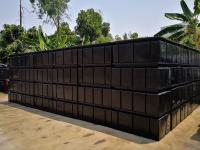 China Black Or Customized LLDPE Floatation Marina Floating Dock Yacht Floating Pontoon Bridge for sale