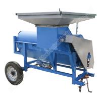 China Custom Farm Machinery Implements Watermelon Harvesting Equipment 380V for sale