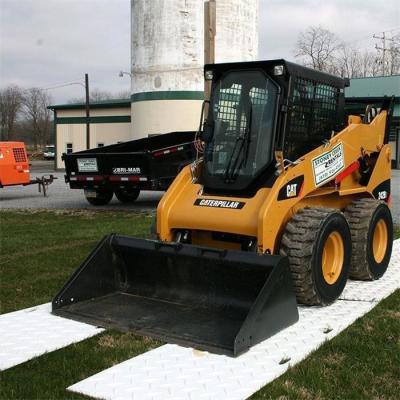 China 4ft.W X 8ft.L Diamond Plate Tread Design HDPE Ground Protection Mats Clear for sale