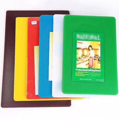 China Healthy Polyethylene Plastic Butcher Block Cutting Board Kitchen Cooking Tools for sale