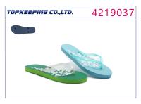 China Sparkle Women PE Slipper Thong Flower Flip Flop For Outdoor for sale