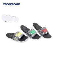 China Summer Trending Fashion Durable Male Adult Sliders Footwear For Man for sale