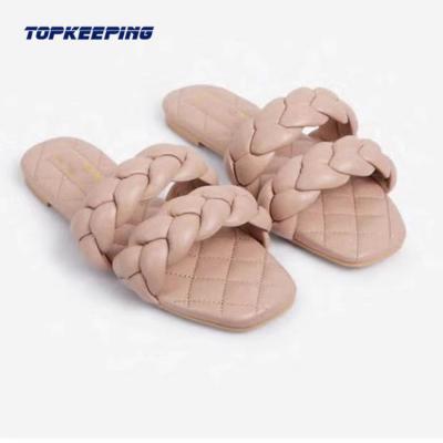 China Stylish PU Fashion Footwear Shoes Good Resilience Sandal for sale